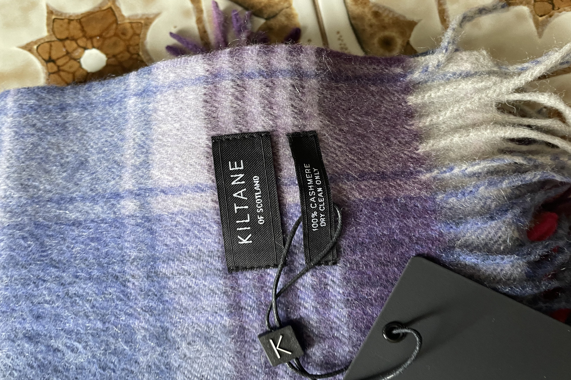 エディンバラのKILTANEでマフラーを購入しました - Asami's UK Blog